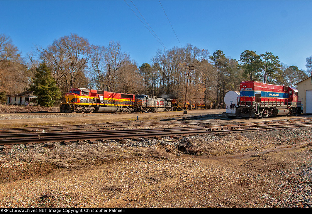 KCS 3909 Passes LNW 1456